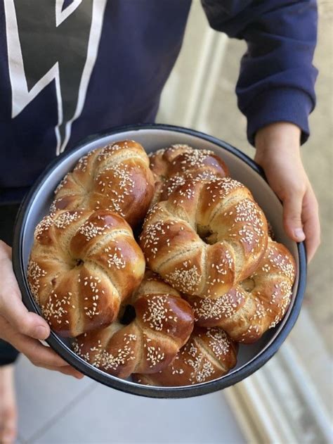 לחמניות של בית בת חן Food Recipies Food Recipes