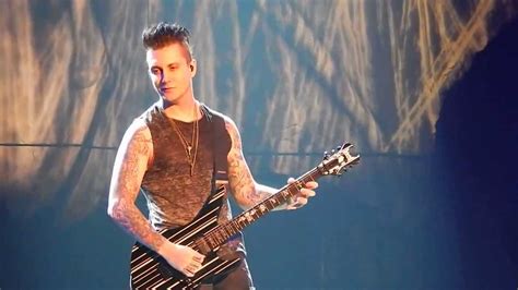 Avenged Sevenfold Live Synyster Gates Guitar Solo Band Jam Session