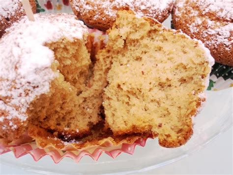 Magdalenas Con Sabor A Vainilla Olor A Hierbabuena
