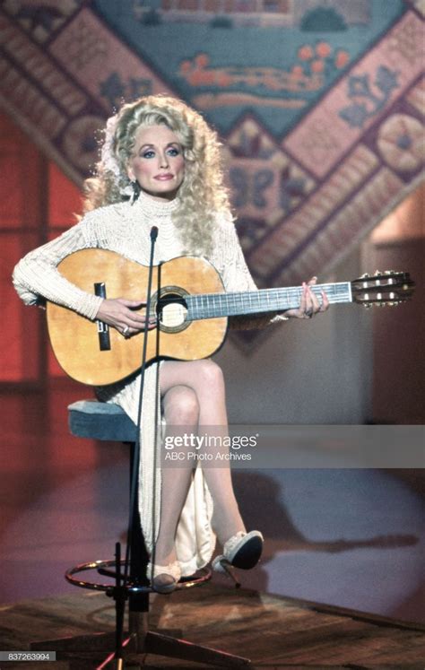 News Photo Dolly Parton On Dolly In 1987 Dolly Parton Dolly Parton Tattoos Dolly