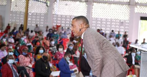 17 05 2020 Mch Alex Mapanga Akihubiri Katika Kanisa La Mlima Wa Moto