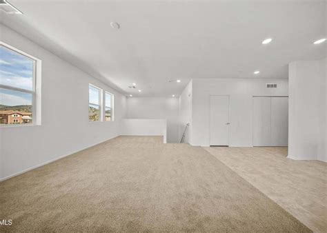 97 Main St Piru Ca 93040 Redfin