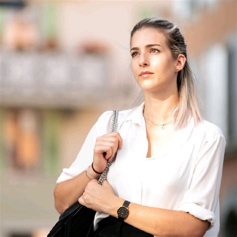 Alexandra Egger Traffic Specialist Ecom Agroindustrial Corp Ltd