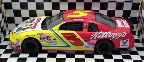 Ertl 118 Scale 7219 Kellogg Monte Carlo Chevrolet Stock Car 5 Terry