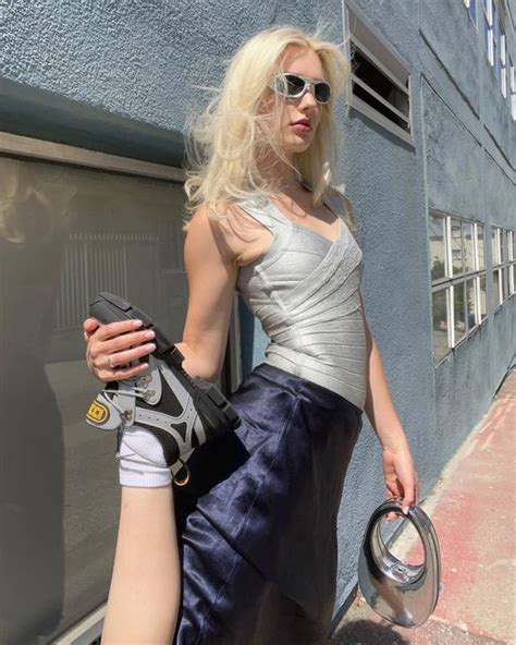 Avrey Ovard On Instagram Shes A 10 But Shes Insecure But Doesnt