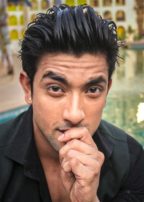 Fahmaan Khan Height Weight Age Girlfriend Facts Biography