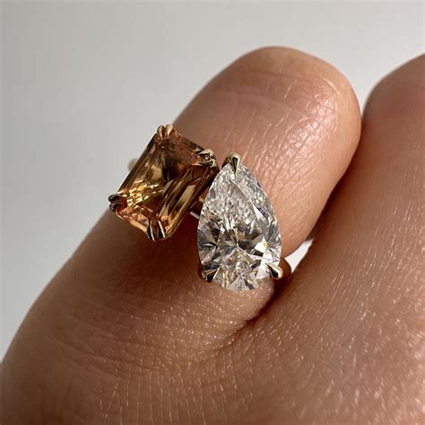 Toi Et Moi Diamond Engagement Ring