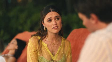 Aimee Lou Wood In The White Lotus Season 3 Finale • Celebmafia