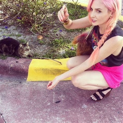 Audrey Kitchings Feet