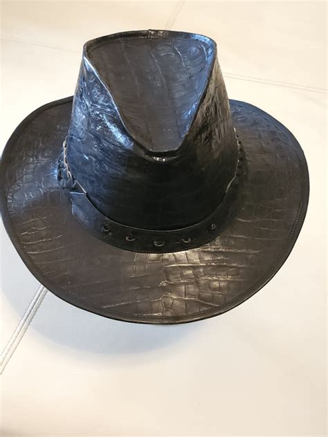 Collectors Genuine Crocodile Dundee Australia Black Leather Bush Hat