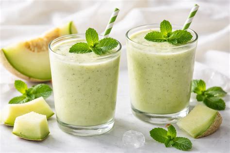 Chill Out With This Refreshing Honeydew Melon Mint Smoothie Recipe