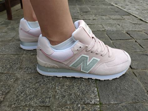 Женские кроссовки New Balance 574 пудровые: 890 грн. ᐉ Кросівки в ...