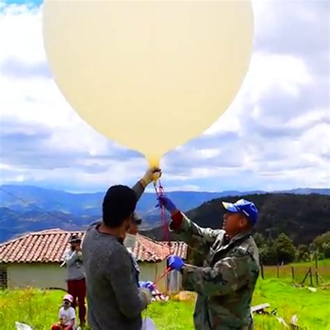 Ató Una Cámara A Un Globo De Helio Y Logró Un Increíble Video Con