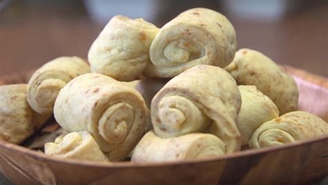 Cuernitos De Queso Cucinare