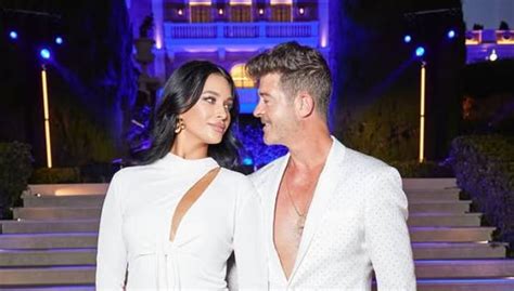 Robin Thicke Marries April Love Geary After Seven Year Engagement And