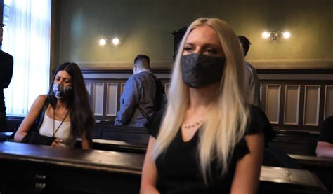 Zadeva Odrezana Roka Julija Adlešič V Zaporu Na Igu Prestaja