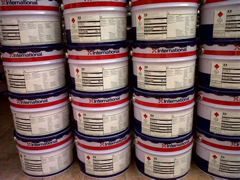 ตัวแทนจำหน่าย สีเรือ สีอินเตอร์เนชั่นแนล สีอุตสาหกรรม สีทาเรือ สี Intertuf 262 Red สี