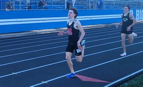 Mentors Billy Dennison Dials In For Postseason With Pacey Mile Win Two Mile Runner Up At Gcc