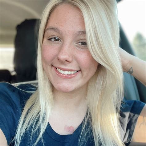 Brianna Blevins Medical Scheduler Addiction Recovery Care Linkedin