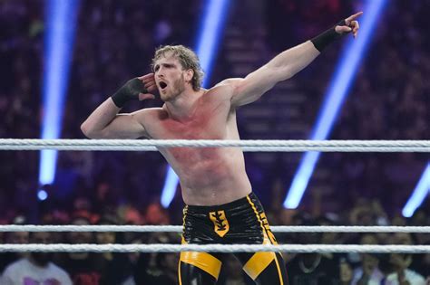 Logan Paul Inks New Multi Year Deal To Stay With Wwe Mma Fighting