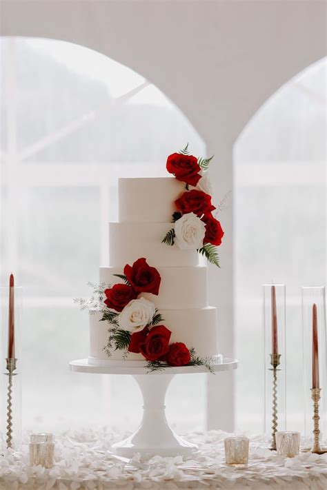 Elegant White Wedding Cake With Red And White Flowers Red And White