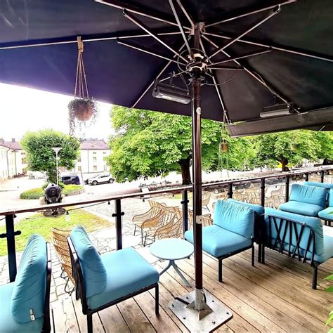 Stora Parasoller För Uteservering Och Offentlig Miljö Restaurant