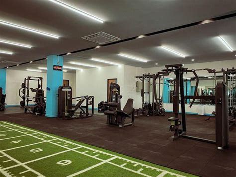 Gym And Fitness Center Tebet Jakarta Selatan Fit Hub