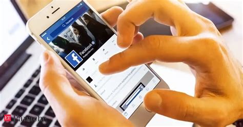 Are Your Friends Becoming Extremists Facebook Asks Its Users In A