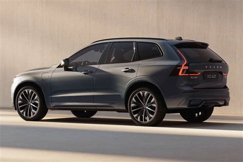 Volvo Xc60 T6 Plug In Hybrid Awd Essential Prijs En Specificaties