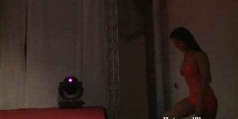 Untamed Shows Hot Stripper Doing A Guy On The Stage