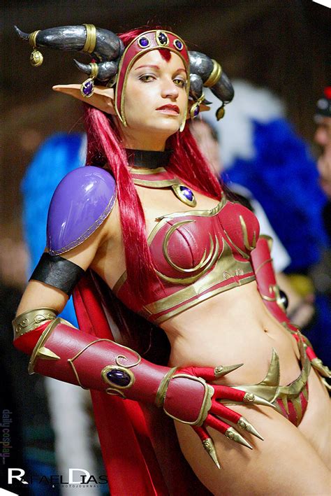 Tasha Cosplay Alexstrasza