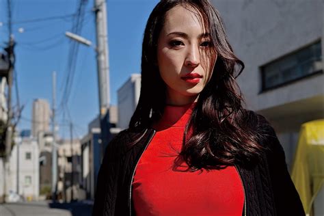 Leica Leitz Phone 3 Ra Mắt Snapdragon 8 Gen 2 Cảm Biến 1 Inch Chỉ Bán ở Nhật Bản