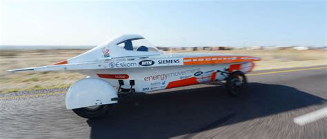 Resolution Circle Drives Employability Of Uj Students Cathy Findley