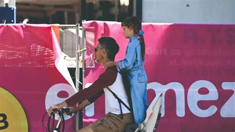 Dražen Čuček S Kćeri Lenom Na špici Story