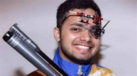 Shooter Manish Narwal Sports Digest