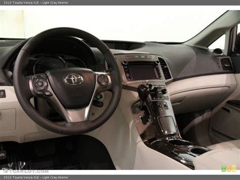 Light Gray Interior Dashboard For The 2013 Toyota Venza Xle 92966572