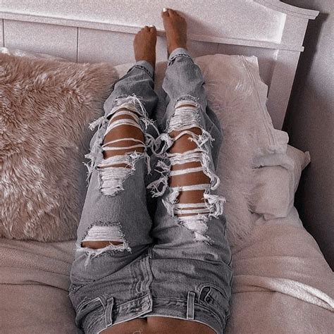 Cute Relationship Photos Cute Relationships Feminine Energy Divine