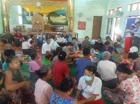 အုတ်တွင်းမြို့နယ်၌ ရေဘေးကယ်ဆယ်ရေးစခန်းအသီးသီးမှ ရေဘေးသင့်ပြည်သူများအား