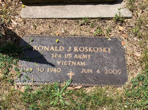 Ronald James Roskoski 1940 2009 Find A Grave Memorial
