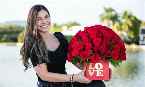 Daily Inspiration Meet Lia Daniela Echeverry Voyage Mia Magazine Miami City Guide