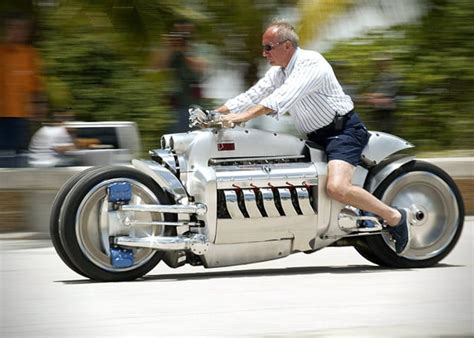 10 Things You Didnt Know About The Dodge Tomahawk
