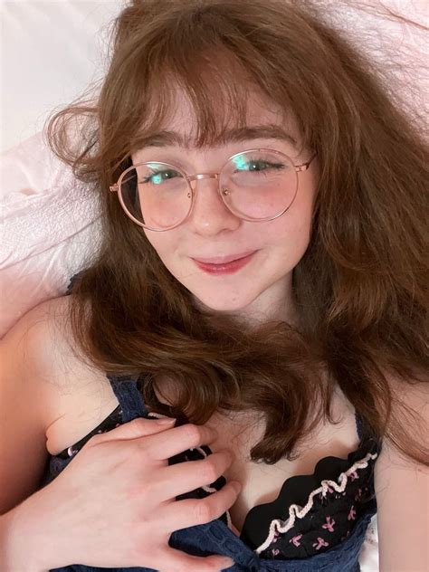 Haesicks I Hope Everyones Enjoying Their Day