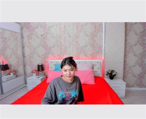 Debramoon Webcam Model Profile Xhamsterlive