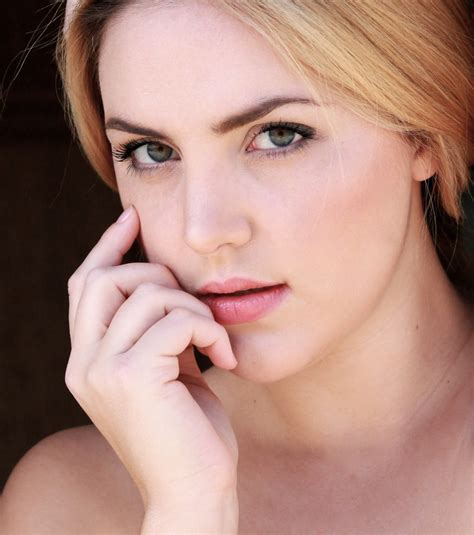 Sharon S Photo Portfolio 4 Albums And 43 Photos Model Mayhem