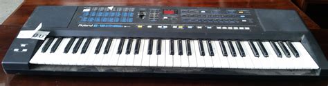Roland E 15 Intelligent Synthesizer Lot 901940 Allbids