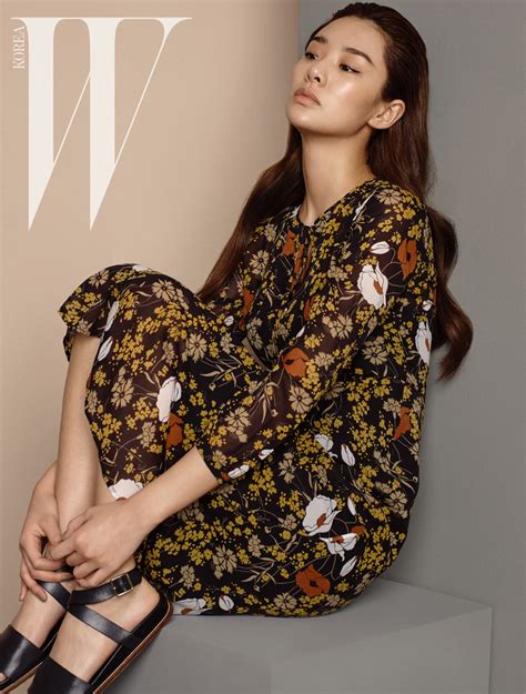 Picture Of Stephanie Lee