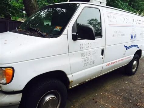 1995 White E350 Ford Super Refrigerated Van