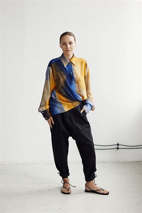 Ceylon Kulta Clothing