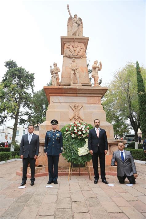Montan Guardia De Honor Ante Niños Héroes Conexión 58