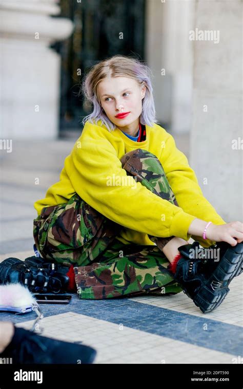 Street Style Model Hanna Kamelina After Poiret Spring Summer 2019